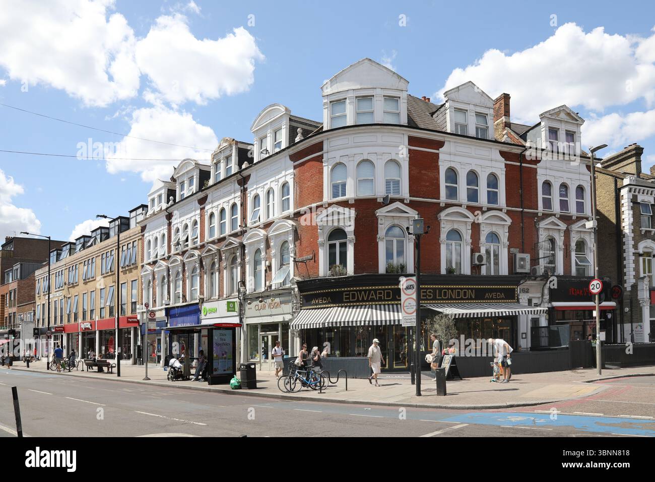 Balham town centre hi-res stock photography and images - Alamy