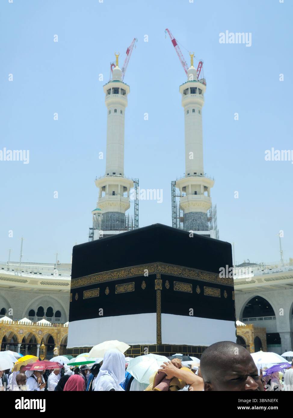 Mecca, Saudi Arabia, June 20 2024: the circumambulation of the grand ...
