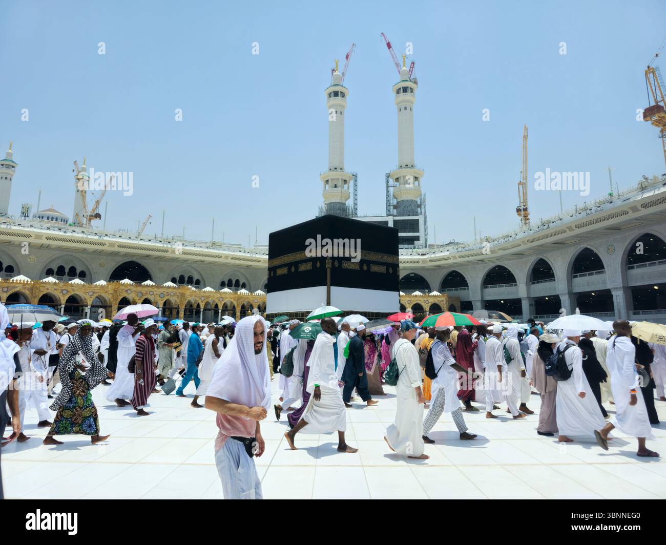 Mecca, Saudi Arabia, June 20 2024: the circumambulation of the grand ...