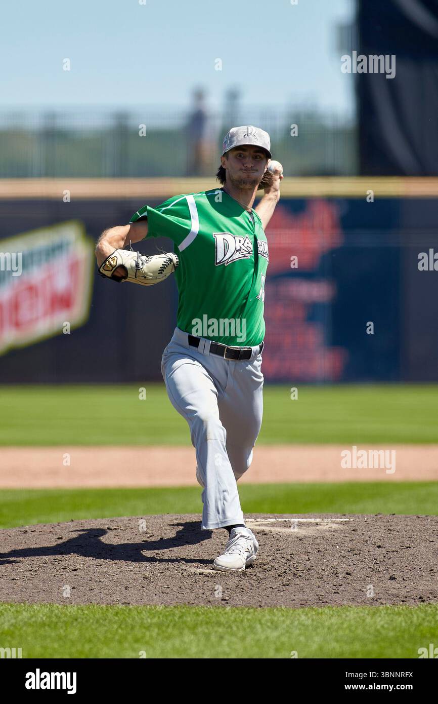 Dayton Dragons pitcher Graham Osman (16) delivers a pitch during an ...