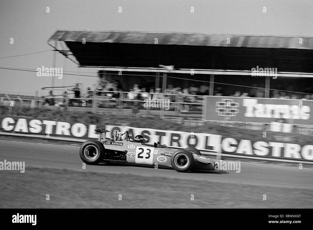 Nathalie goodwin racing hi-res stock photography and images - Alamy