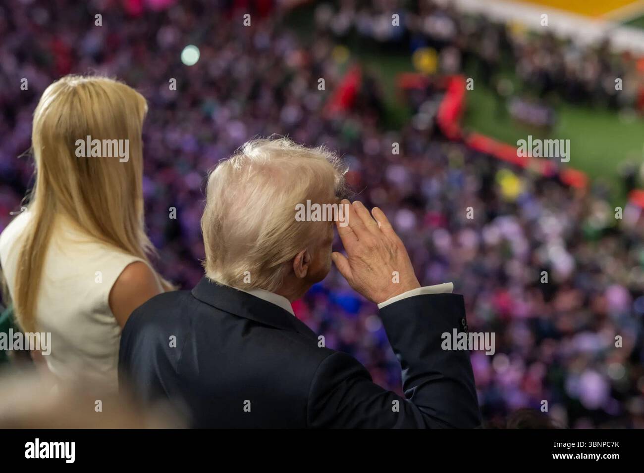 Donald trump salutes 2025 hi-res stock photography and images - Alamy