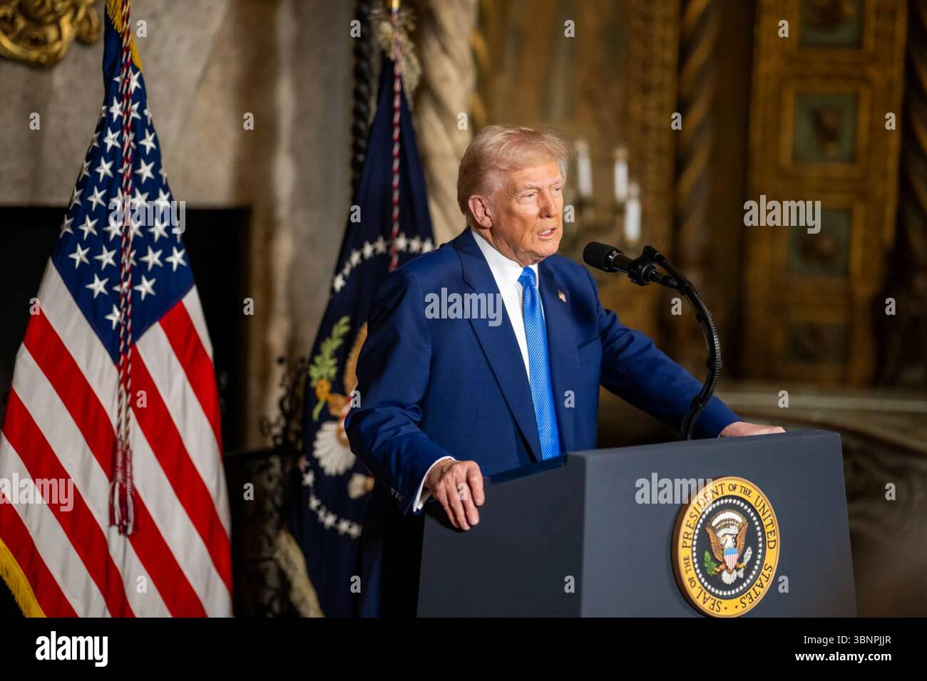 Donald trump tariffs hi-res stock photography and images - Alamy