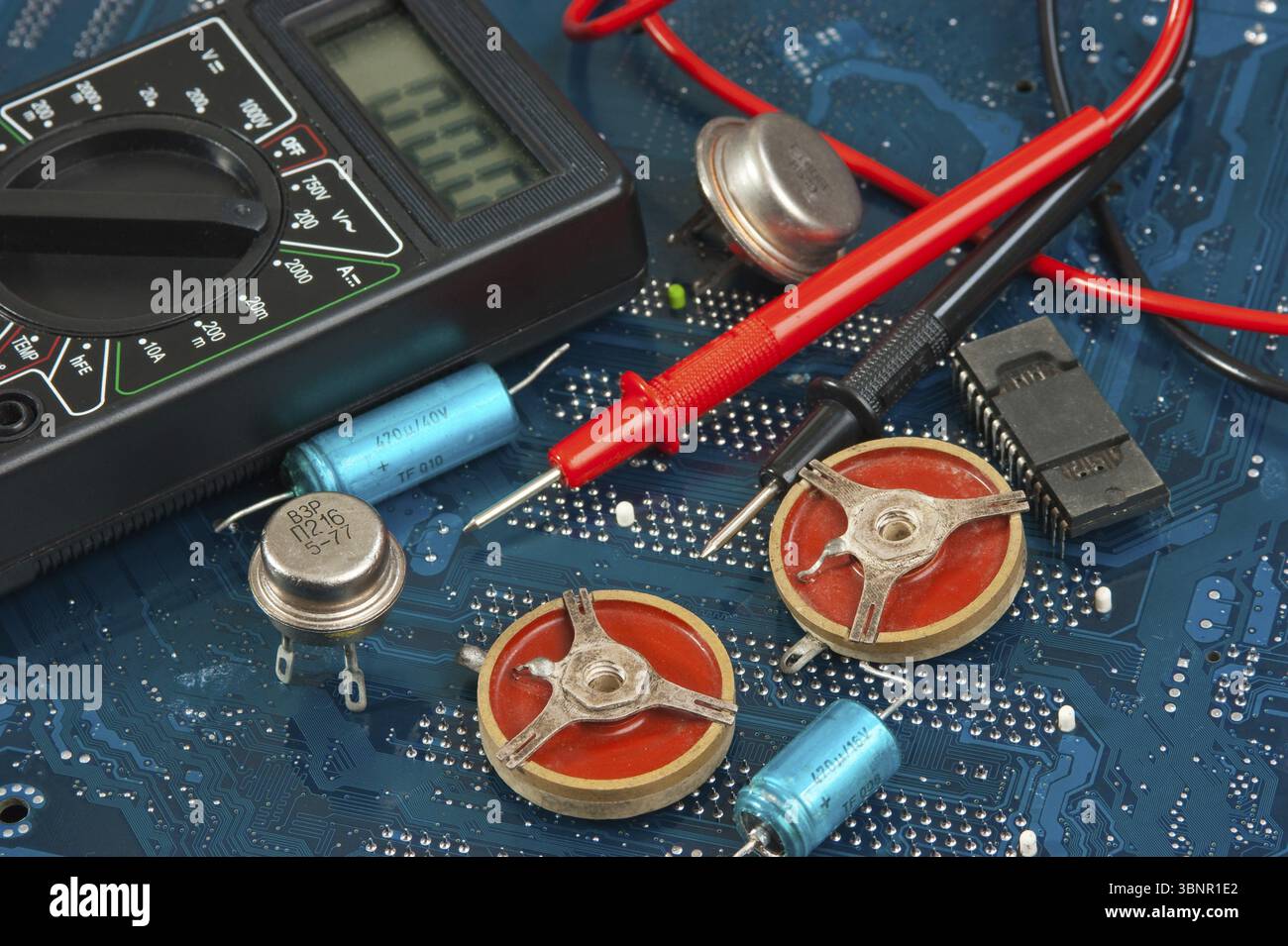 Old electronic components on printed circuit board Stock Photo - Alamy