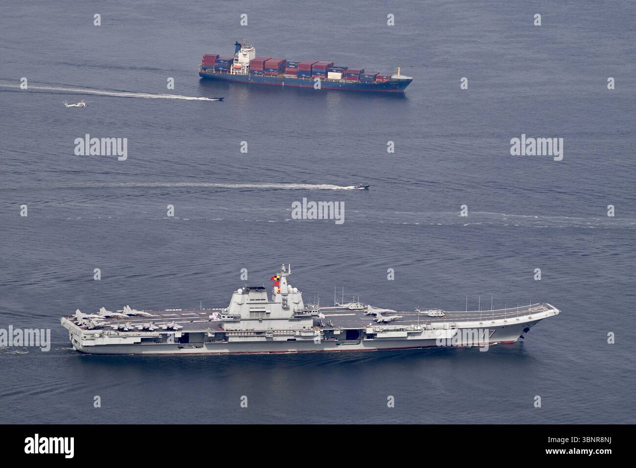 Shandong ship aircraft carrier formation hi-res stock photography and ...
