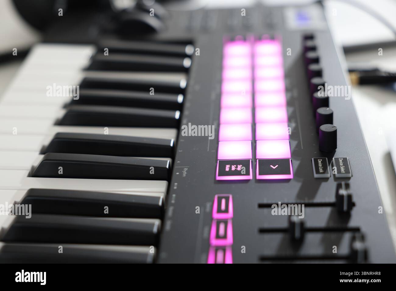 Midi controller portable synthesizer hi-res stock photography and ...