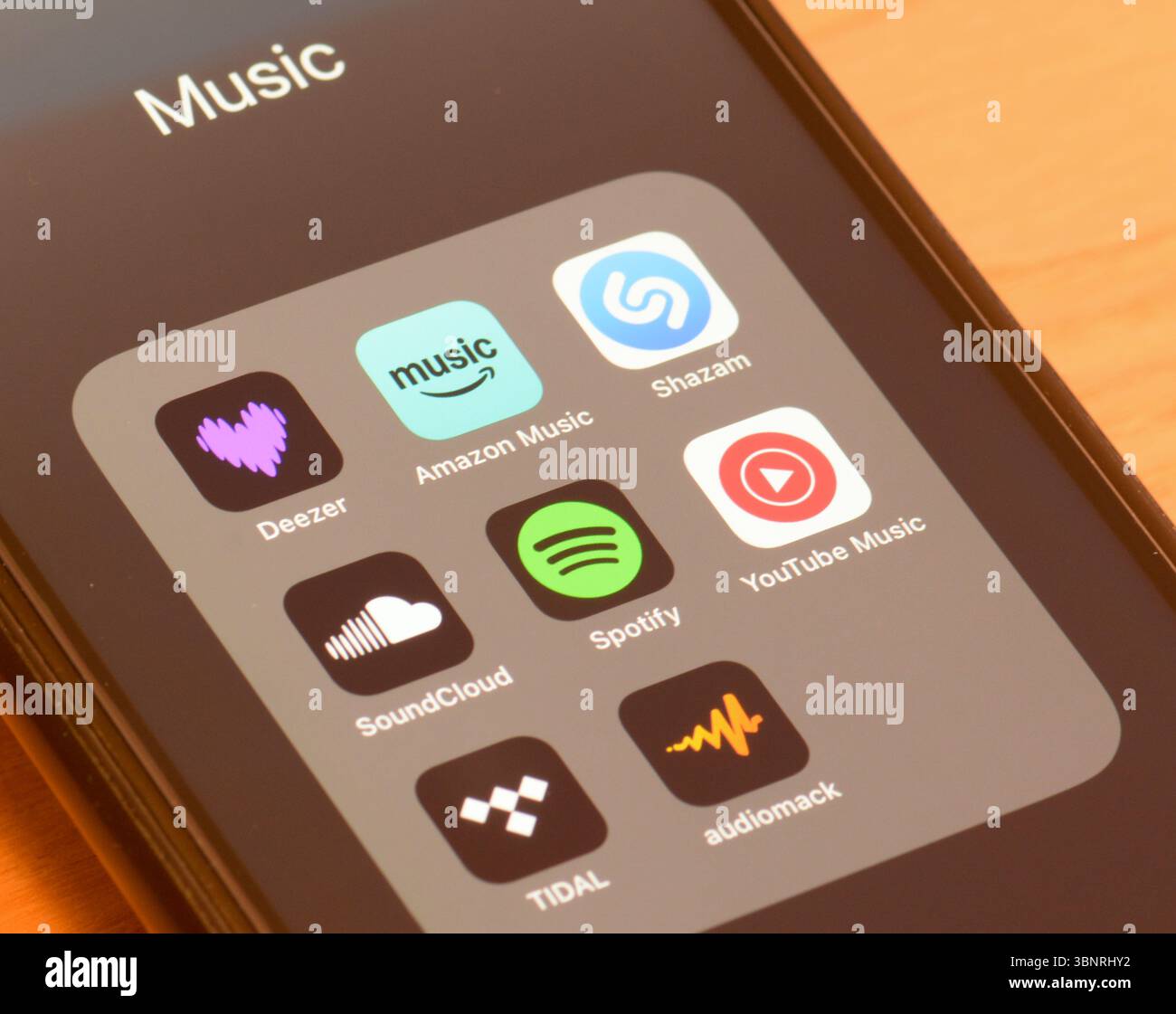 Tidal music logo hi-res stock photography and images - Alamy