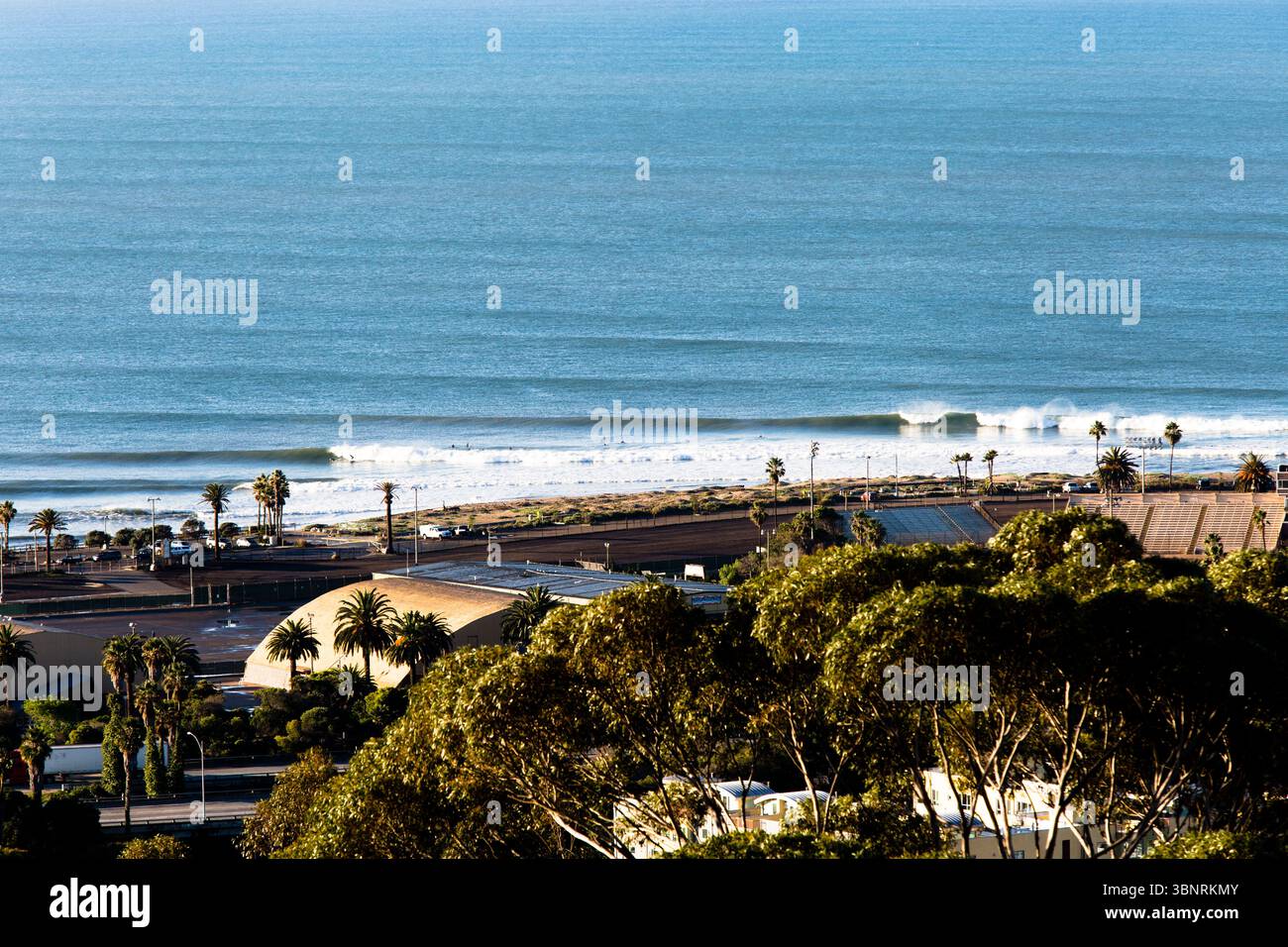 Waves from a powerful winter swell lineup with Surfers Point in Ventura ...