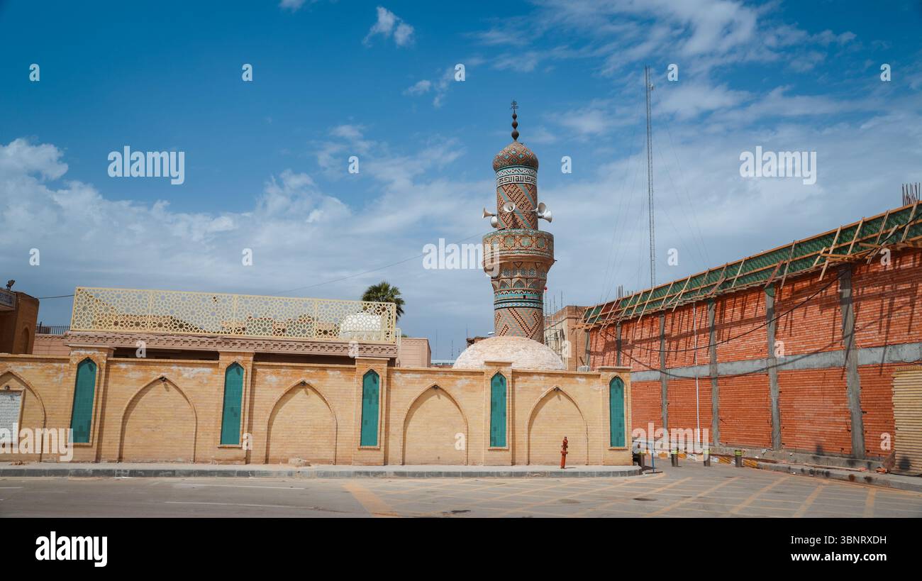 Beautiful mosque tower rises hi-res stock photography and images - Alamy