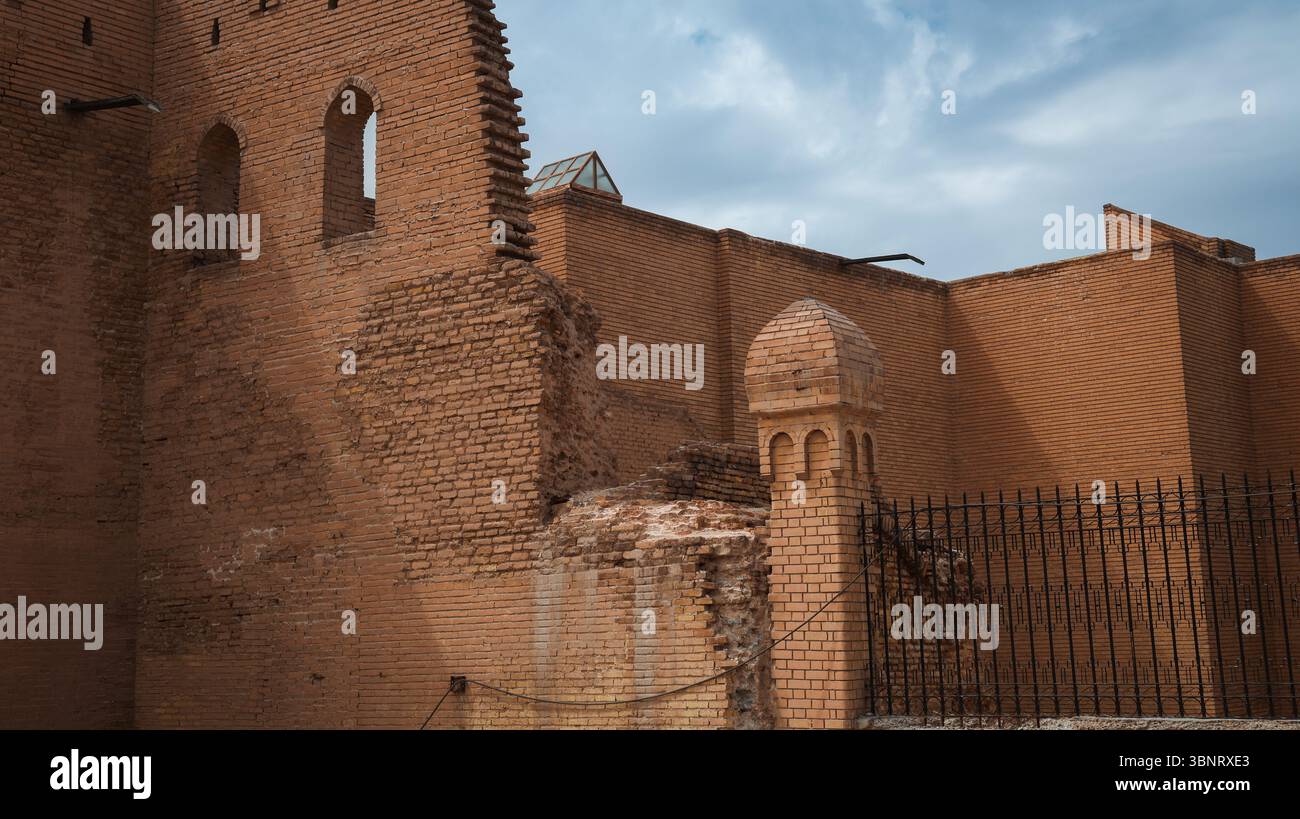 Historic structures in Baghdad display remnants of extraordinary ...