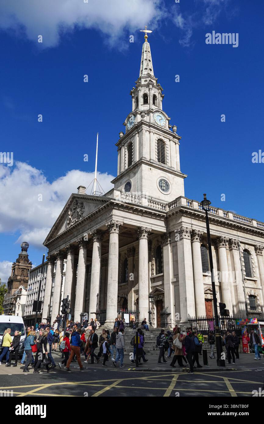 St Martin-in-the-Fields Church on Trafalgar Square, London England ...
