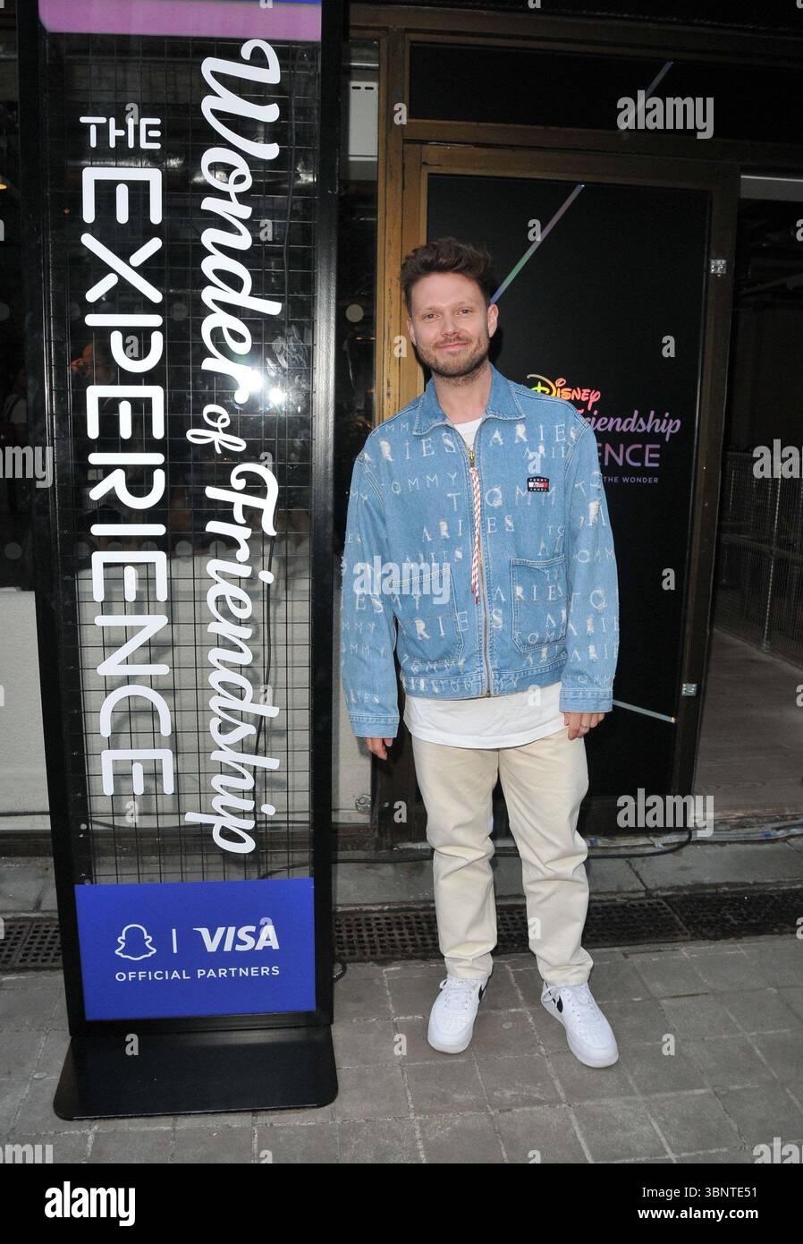 Will Manning at the Wonder of Friendship: The Experience VIP launch to ...