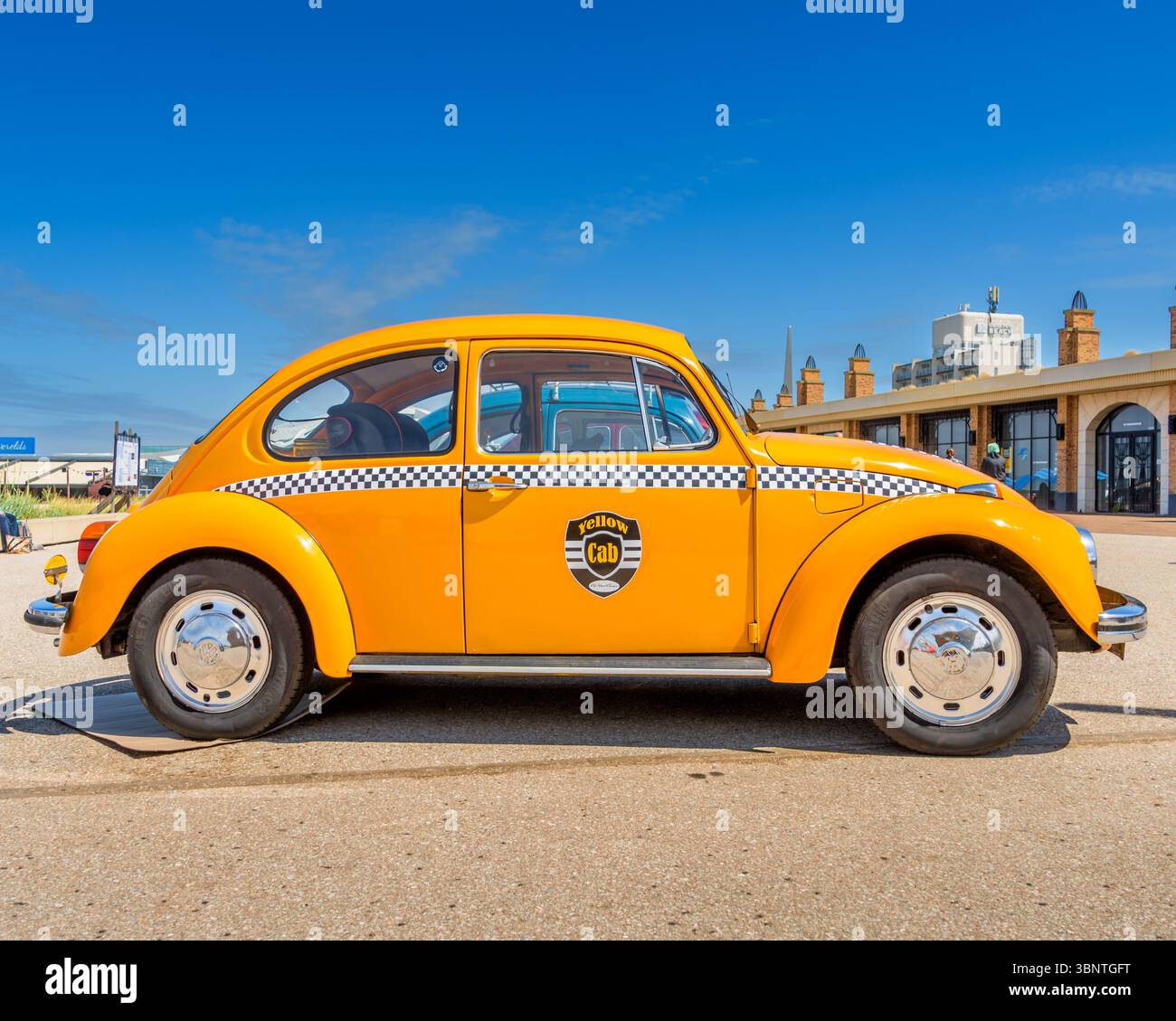 1970 beach tourism hi-res stock photography and images - Alamy