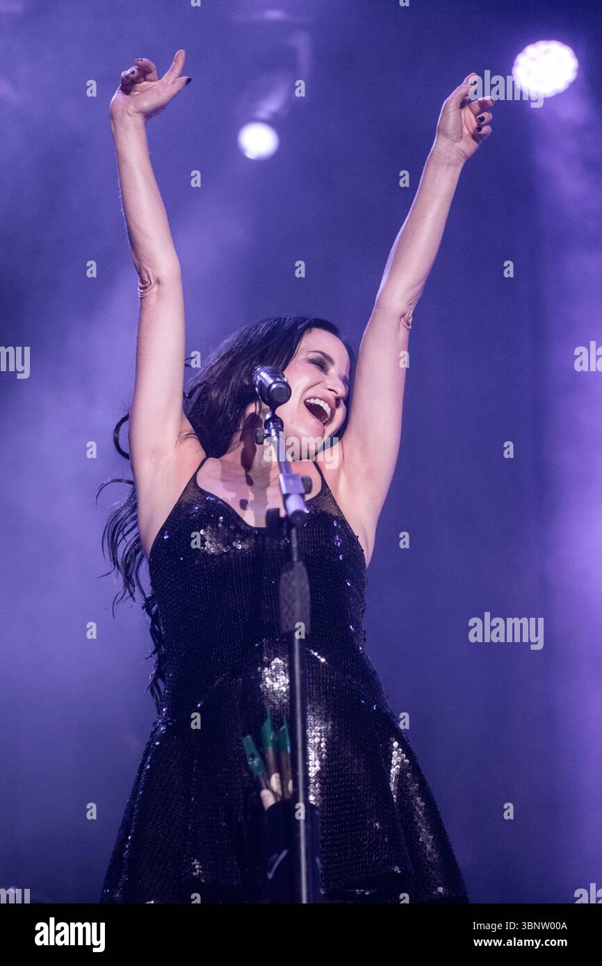 The corrs hi-res stock photography and images - Alamy