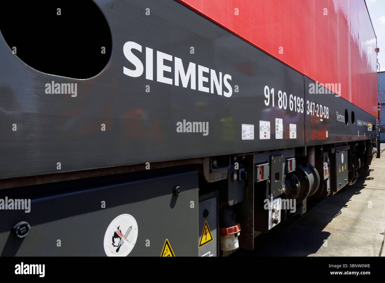 Siemens Vectron Lokomotive Baureihe 193 bei der Vorstellung der ersten ...