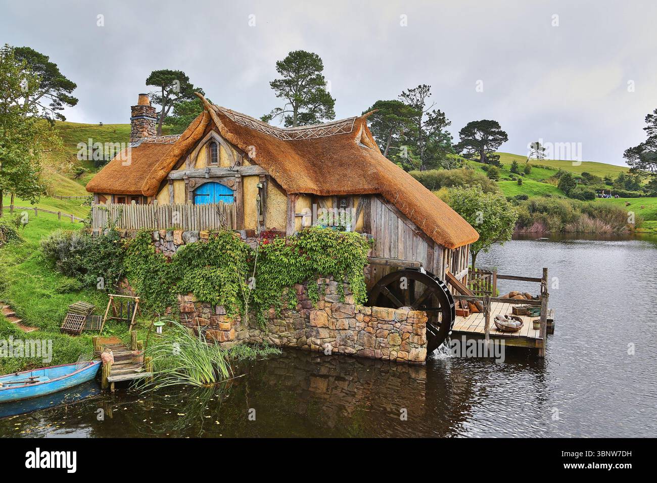 Hobbiton Movie Set Bridge And Mill Stock Photo - Alamy