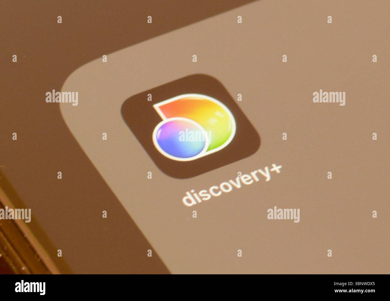 discovery+ streaming app on smartphone screen Stock Photo - Alamy
