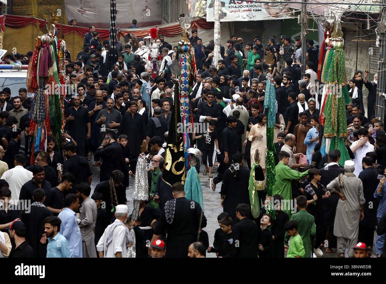Shiite Muslims mourners to Imam Hussain (A.S) are participating ...