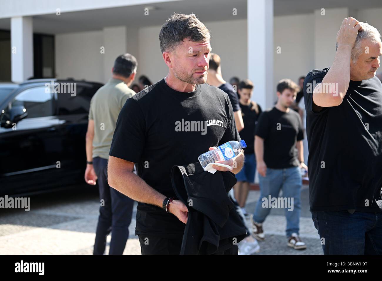 Liverpool Head of Rehab Physiotherapy Lee Nobes arrives at the wake of ...