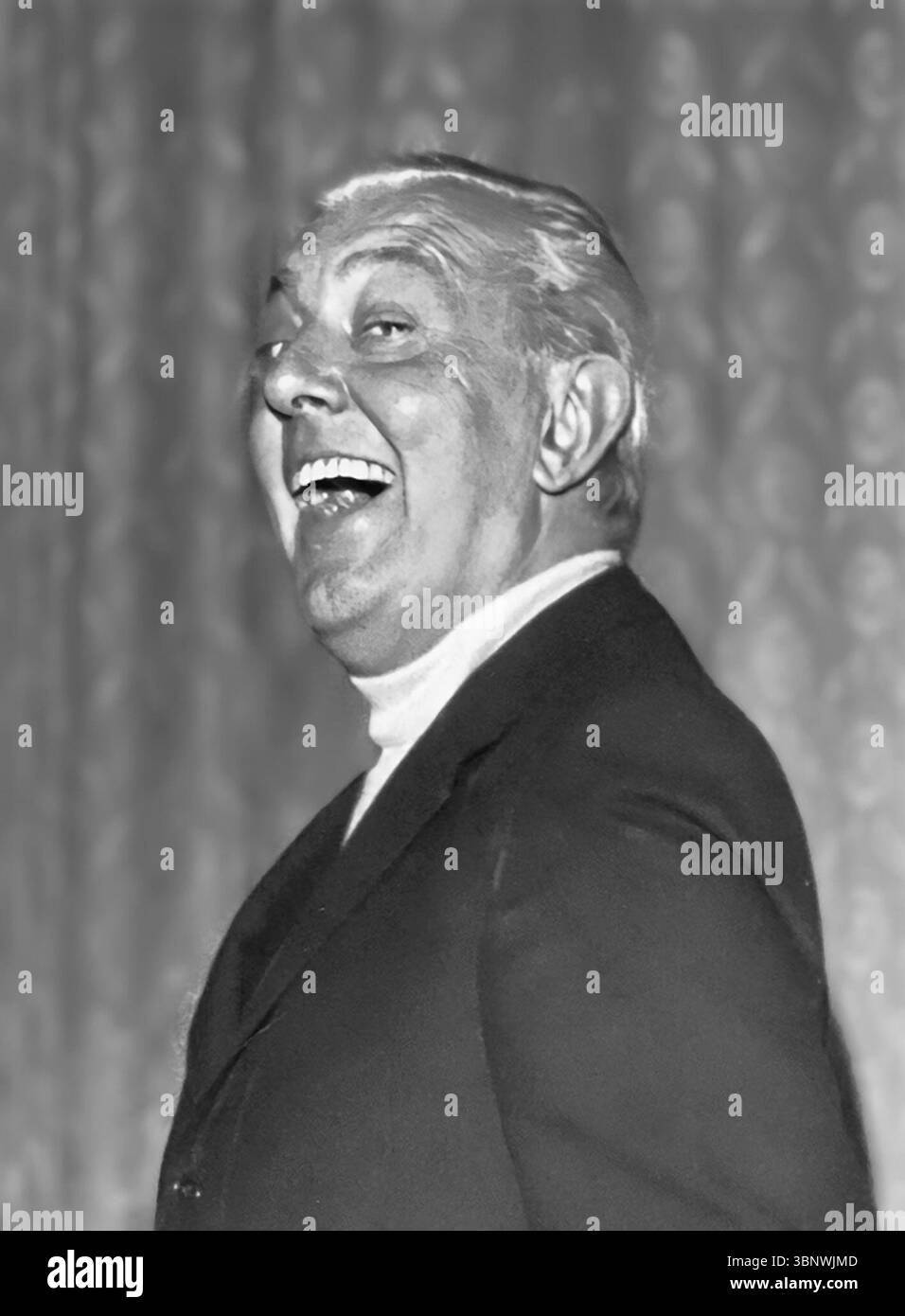 Portrait french mime actor hi-res stock photography and images - Alamy