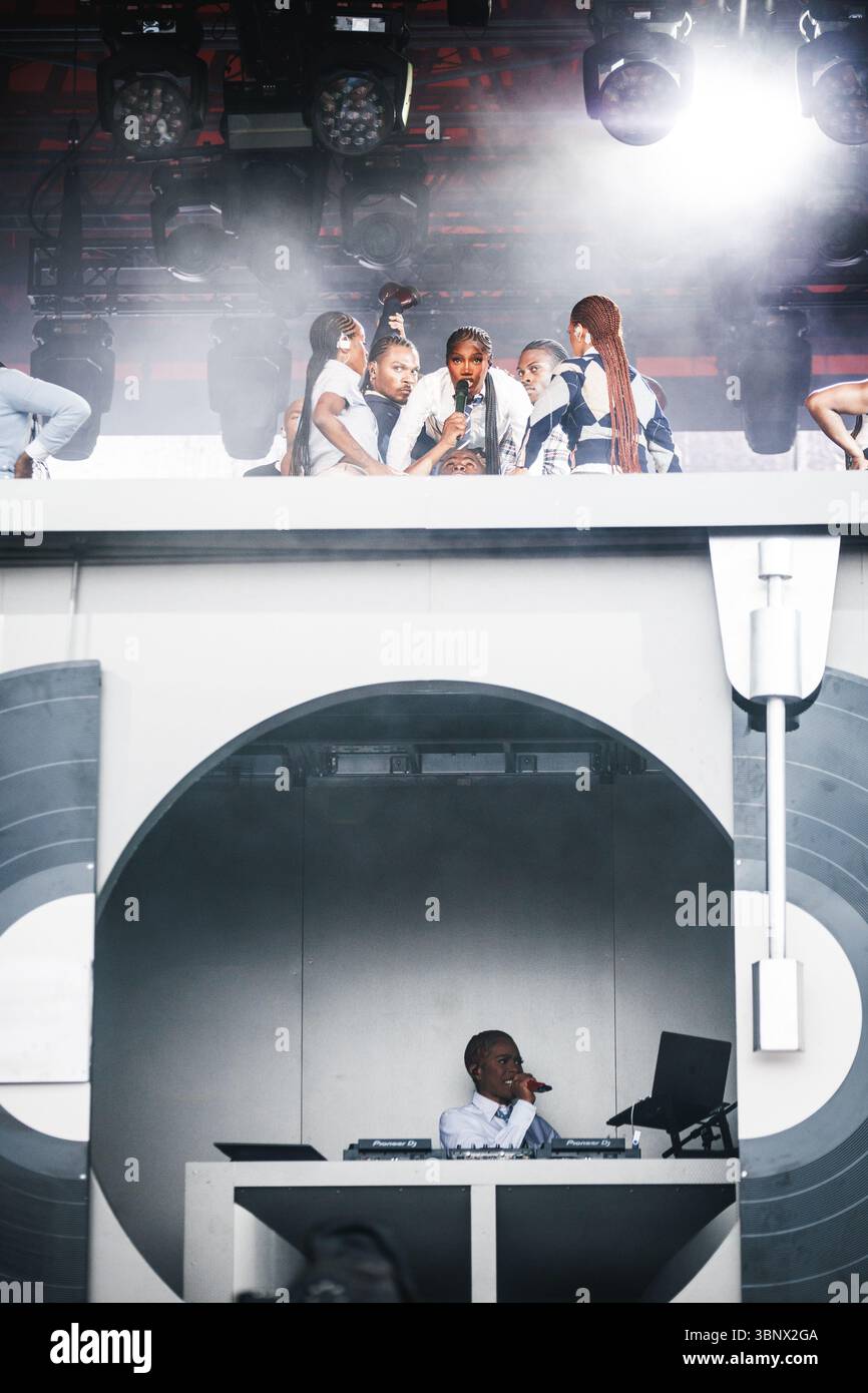 Doechii rapper hi-res stock photography and images - Alamy