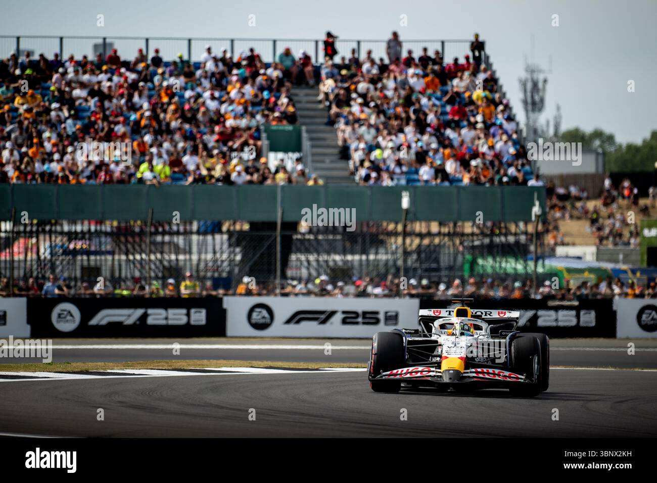 06 HADJAR Isack (fra), Visa Cash App RB F1 Team VCARB02, action during the 8th round of the 2025 ...