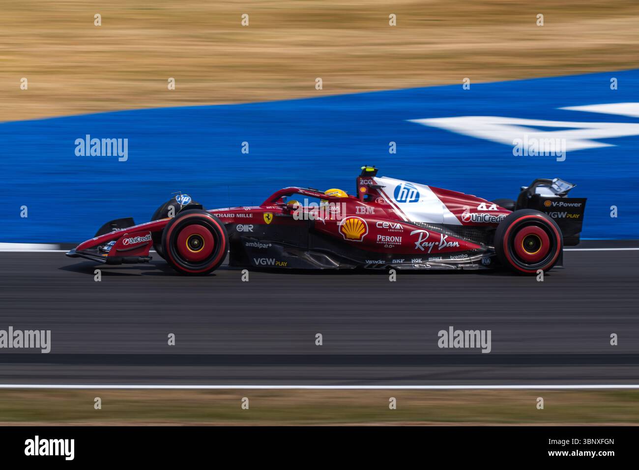 Free Practice 1 & 2 At The British Grand Prix Silverstone F1 2025 Stock ...