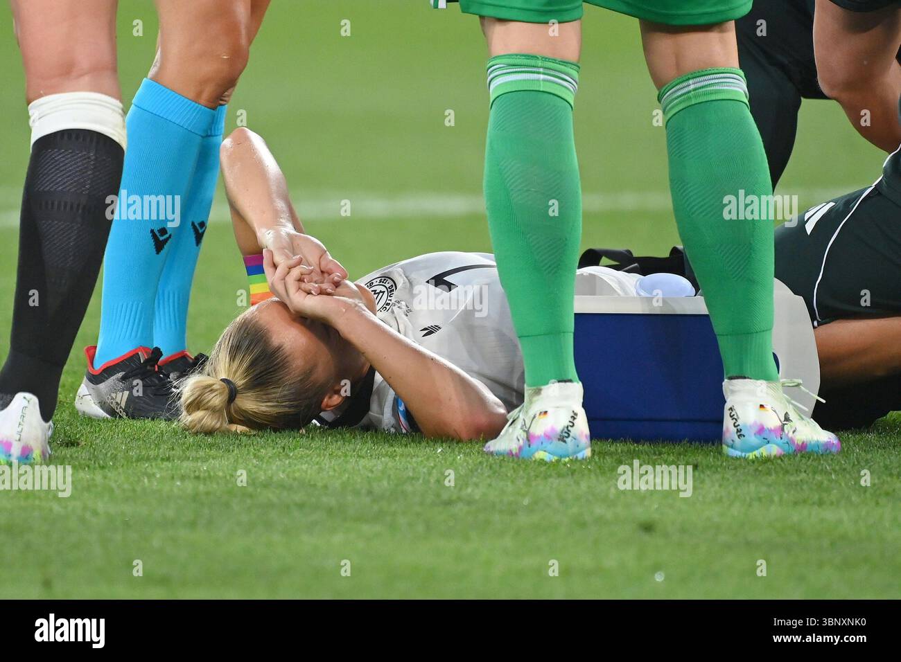 Injury Giulia GWINN (GER), injured on the ground, football UEFA Women`s ...