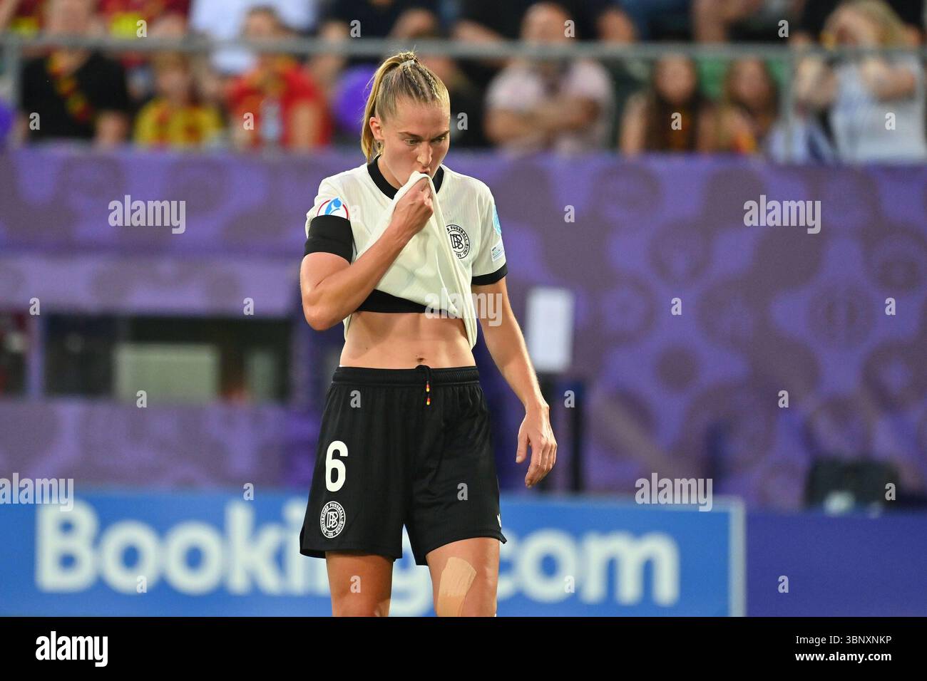Janina MINGE (GER), disappointment, frustrated, disappointed, dejected ...
