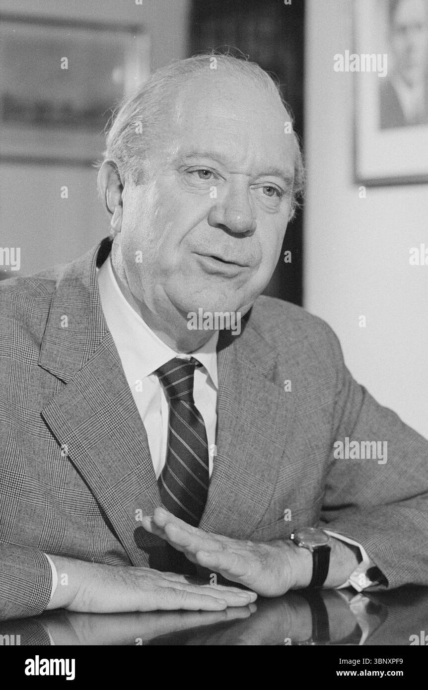Mid 20th century governance Black and White Stock Photos & Images - Alamy