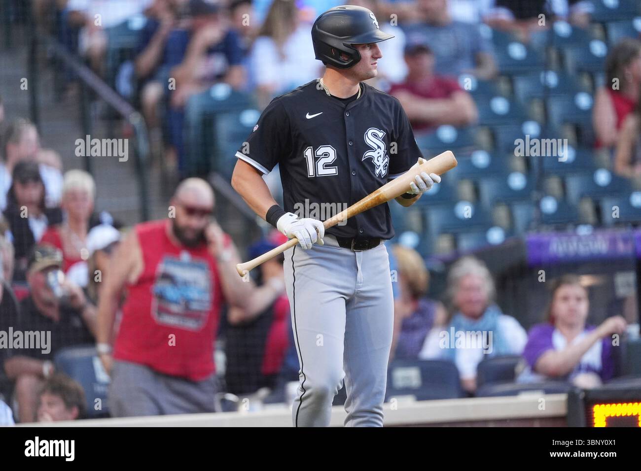 Making his major league debut, Chicago White Sox's Colton Montgomery ...