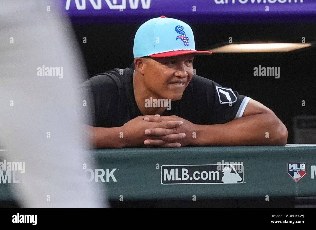 Chicago White Sox manager Will Venable looks on in the eighth inning of ...