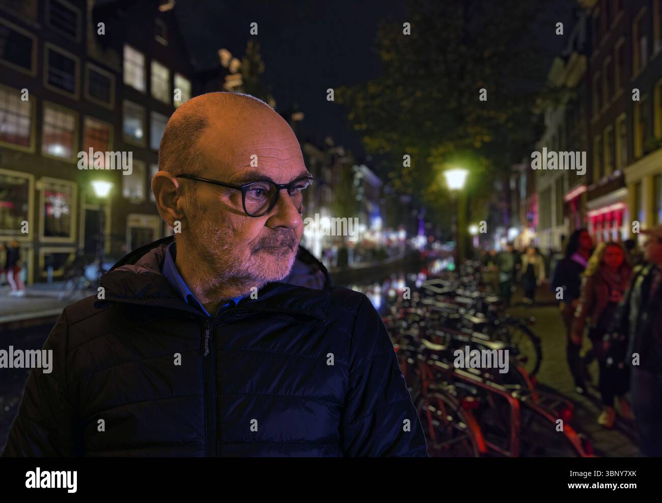 Bicycles historic buildings along hi-res stock photography and images ...