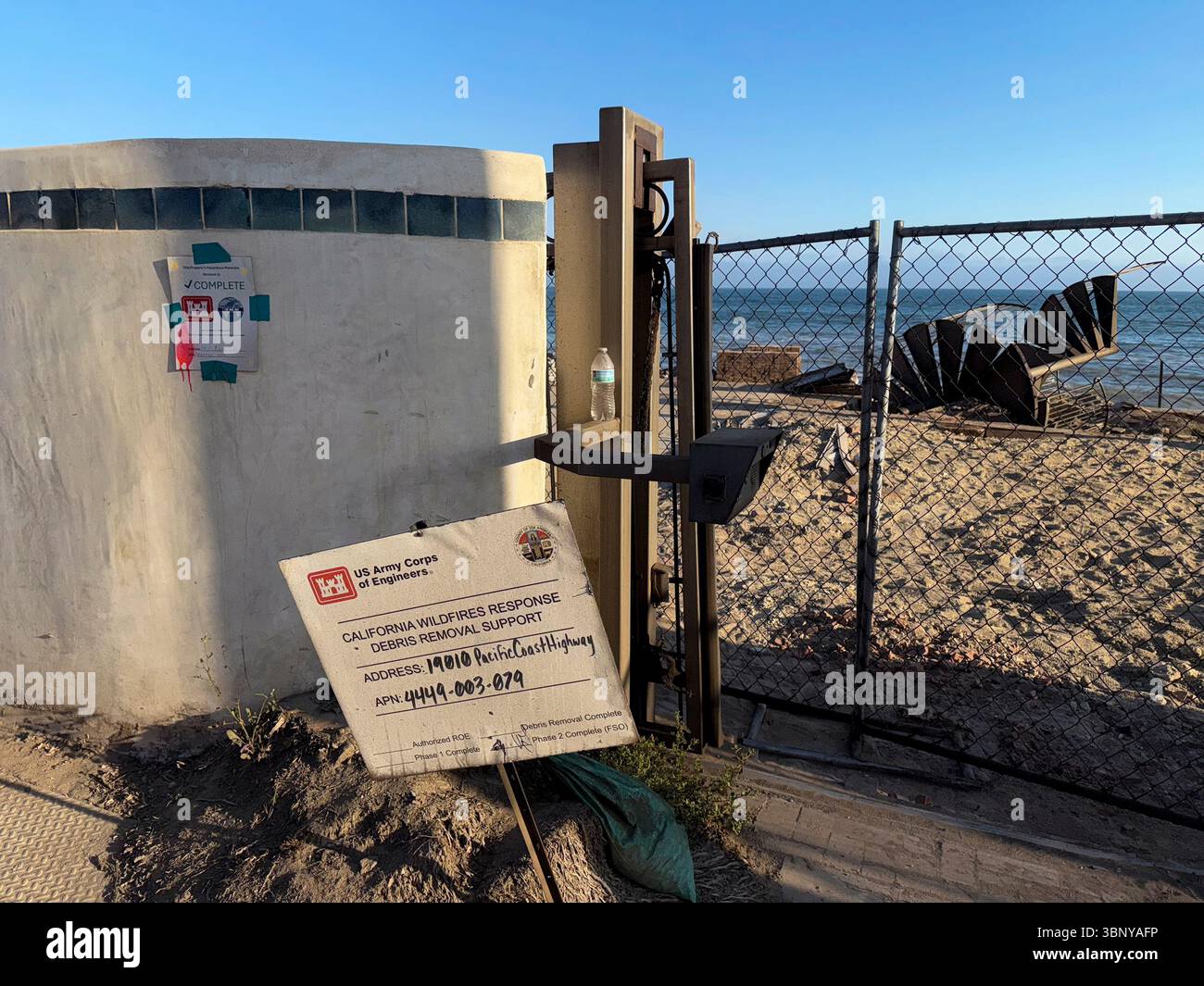 Anniversary of the los angeles fires hi-res stock photography and ...