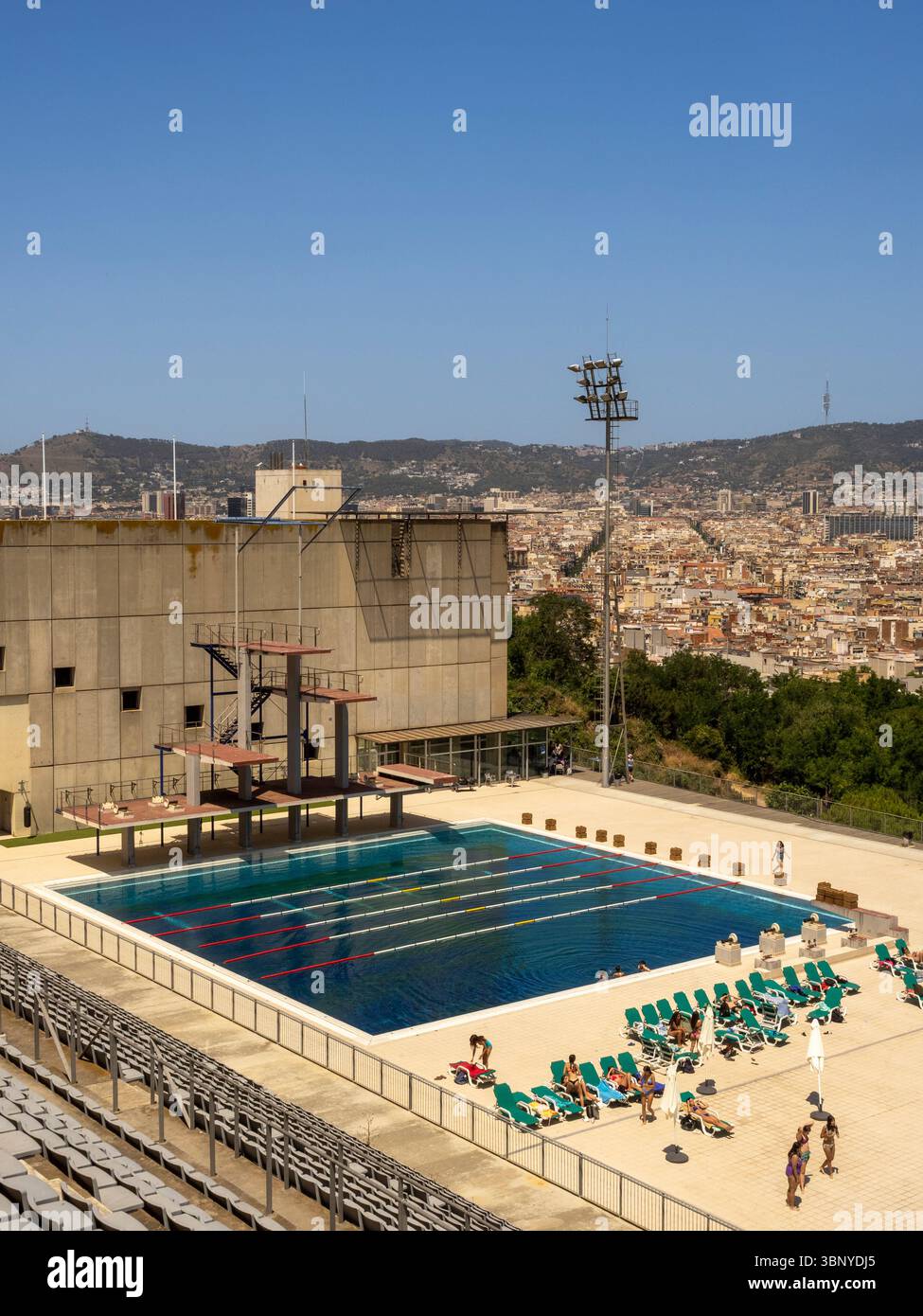 The Olympic diving pool at the Piscina Municipal de Montjuïc ...