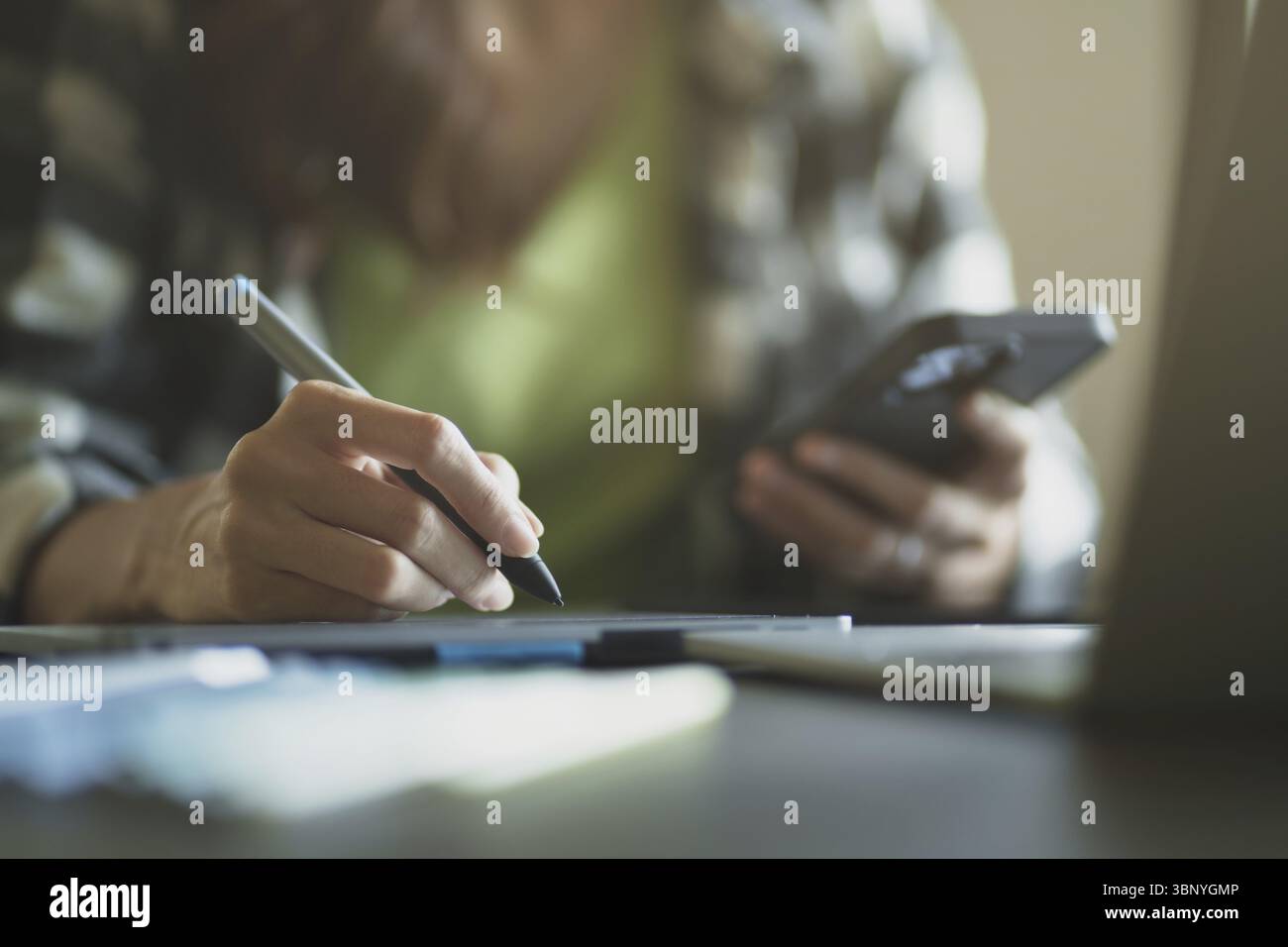 Creative graphic designer work hi-res stock photography and images - Alamy