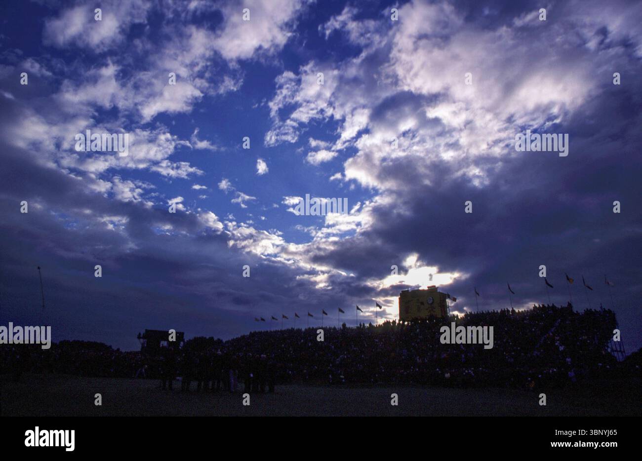 PRESENTATION OPEN Championship silhouette 1998 The Open Championship ...