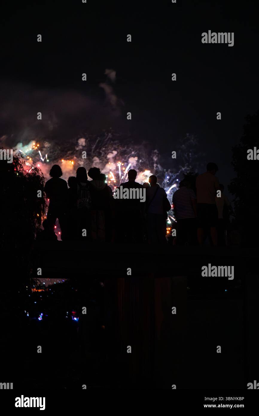 Seattle, USA. 4th July 2025. Seattleites take to the streets to ...