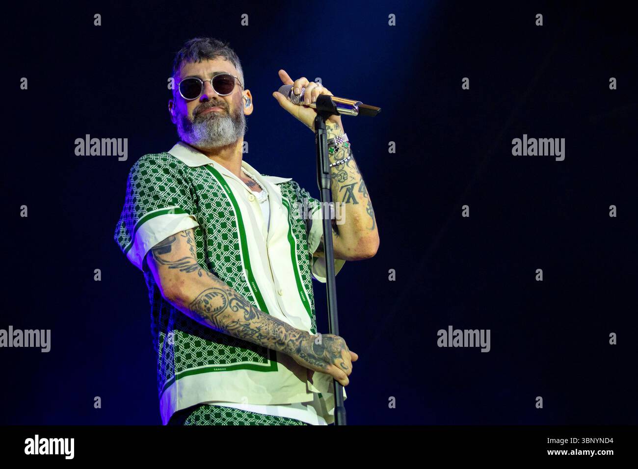 Sido live bei einem Konzert seiner Jubiläumstour 2025 auf dem Domplatz ...