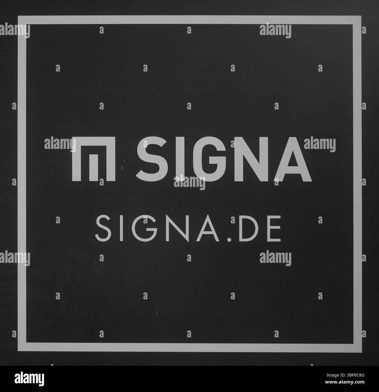 Logo of the Signa brand, Duesseldorf, Germany, Europe Stock Photo - Alamy