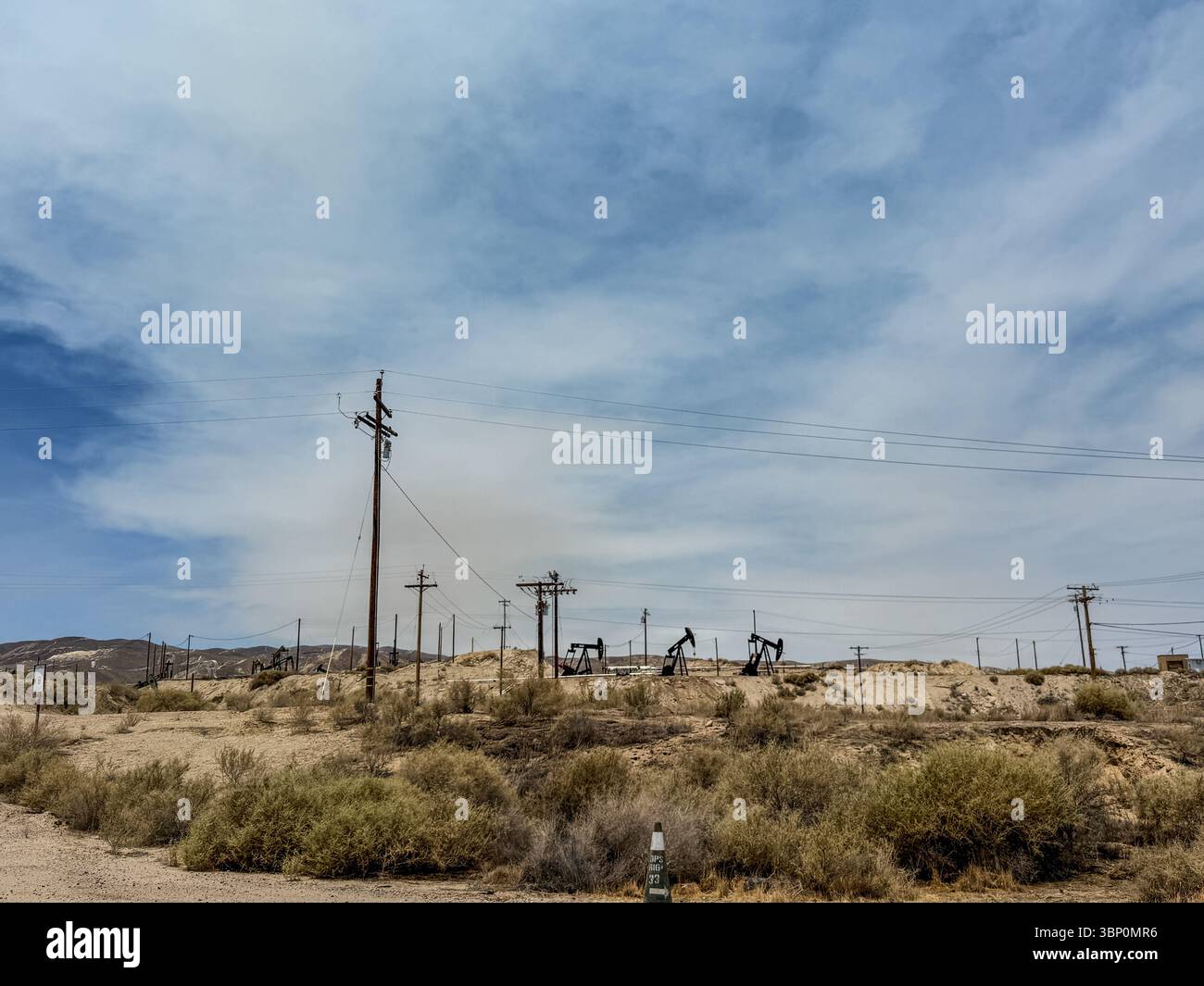 July 4, 2025, New Cuyama, Ca, USA: Oil Well in Maricopa, California ...
