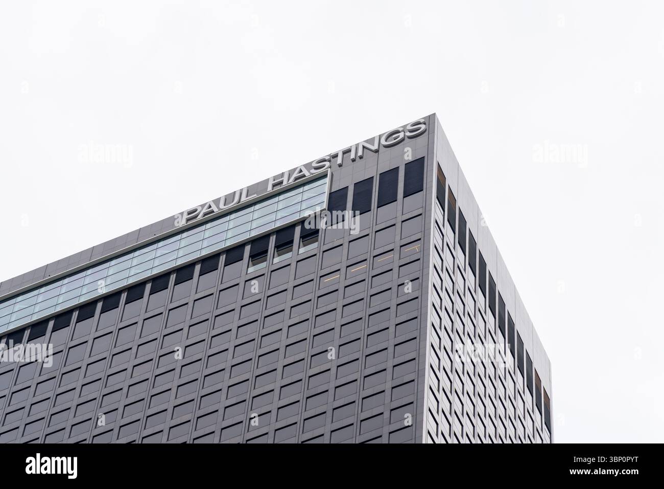Paul Hastings Tower at 515 South Flower Street in Los Angeles, CA, USA ...