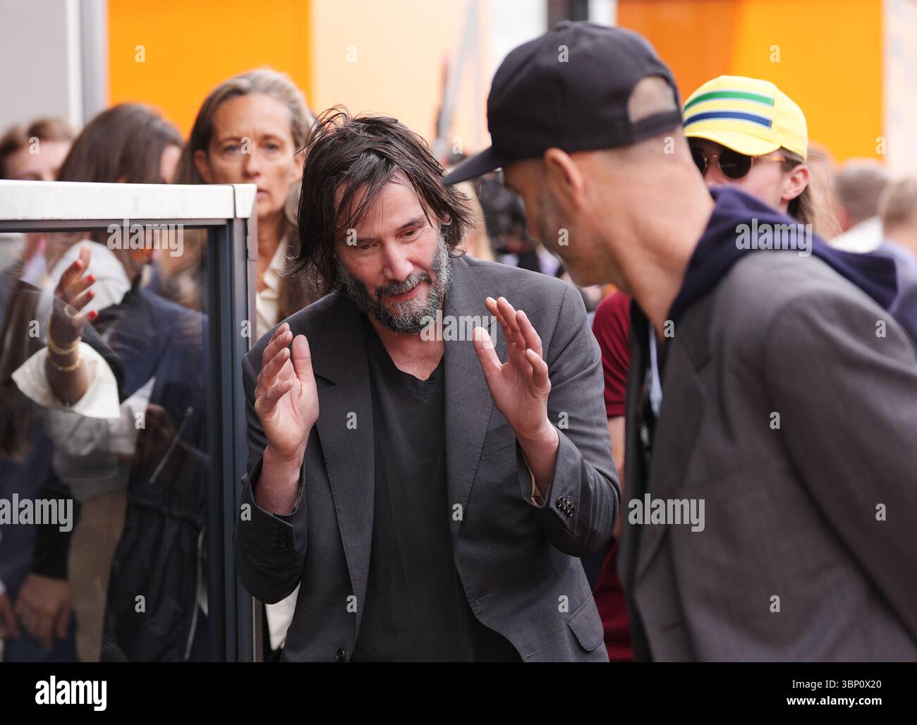Keanu Reeves in the paddock at Silverstone Circuit, Northamptonshire ...