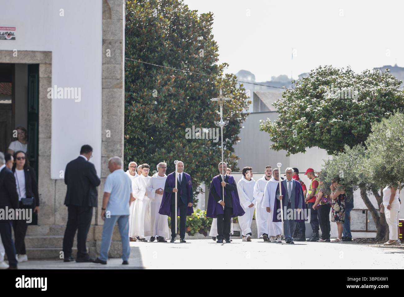 Funeral procession arrives for the funeral of Diogo Jota and his ...