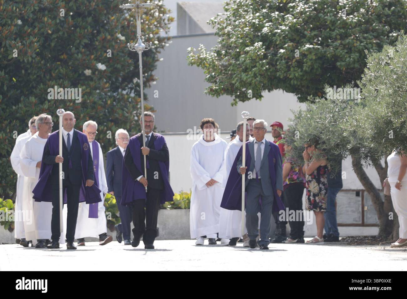 Gondomar, Portugal. 05th July, 2025. Funeral procession arrives for the ...