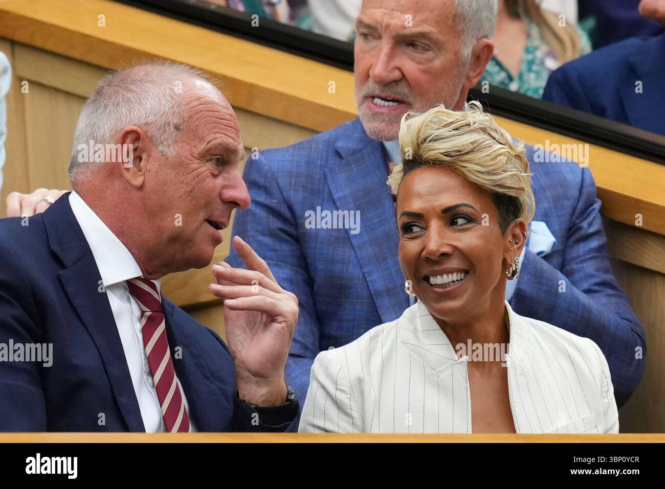 Olympic gold medal winning athlete Dame Kelly Holmes and Olympic gold ...