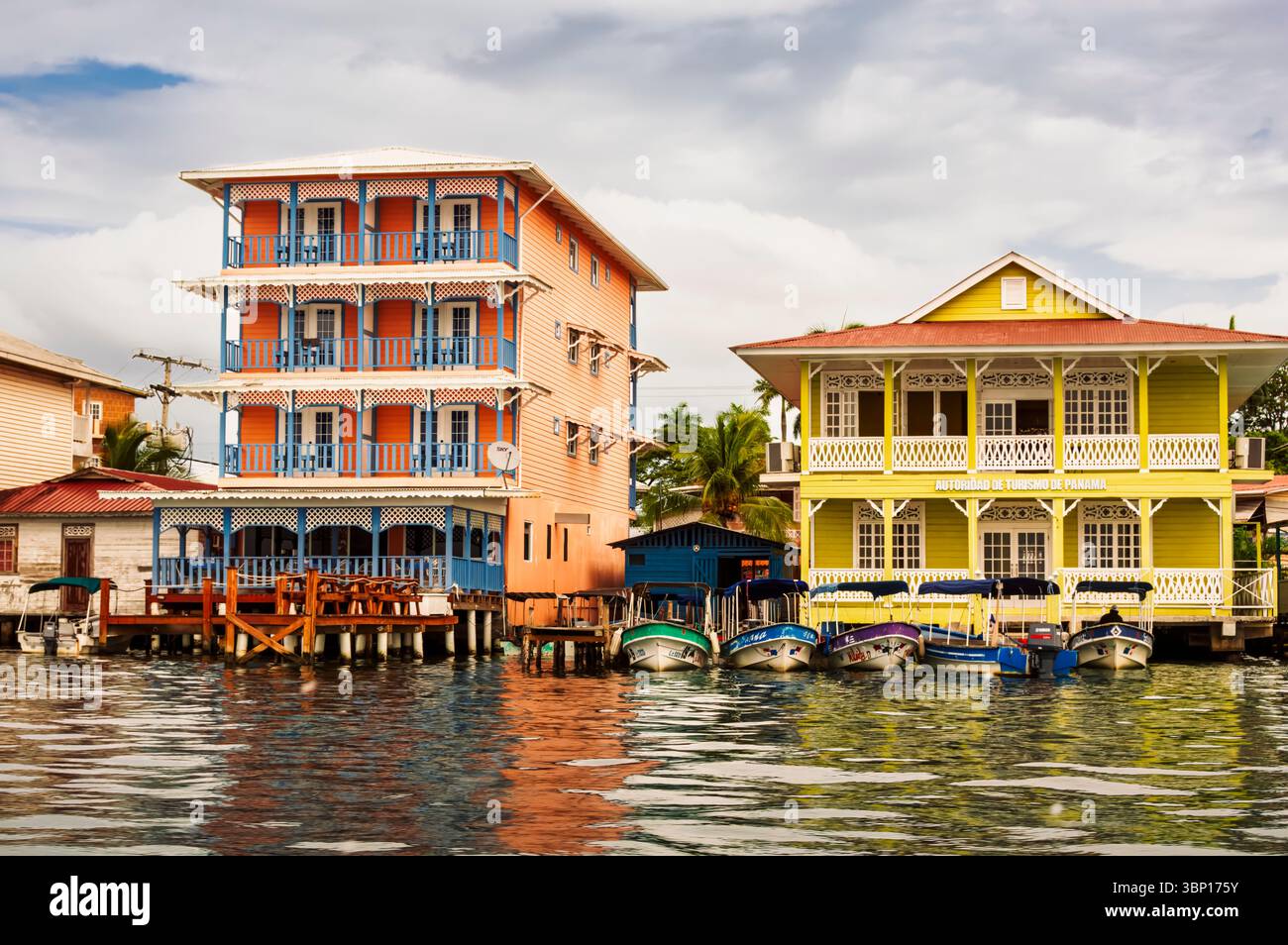 Bocas del Toro, Panama, May 19th, 2014: Where the Ocean Wears Paint ...