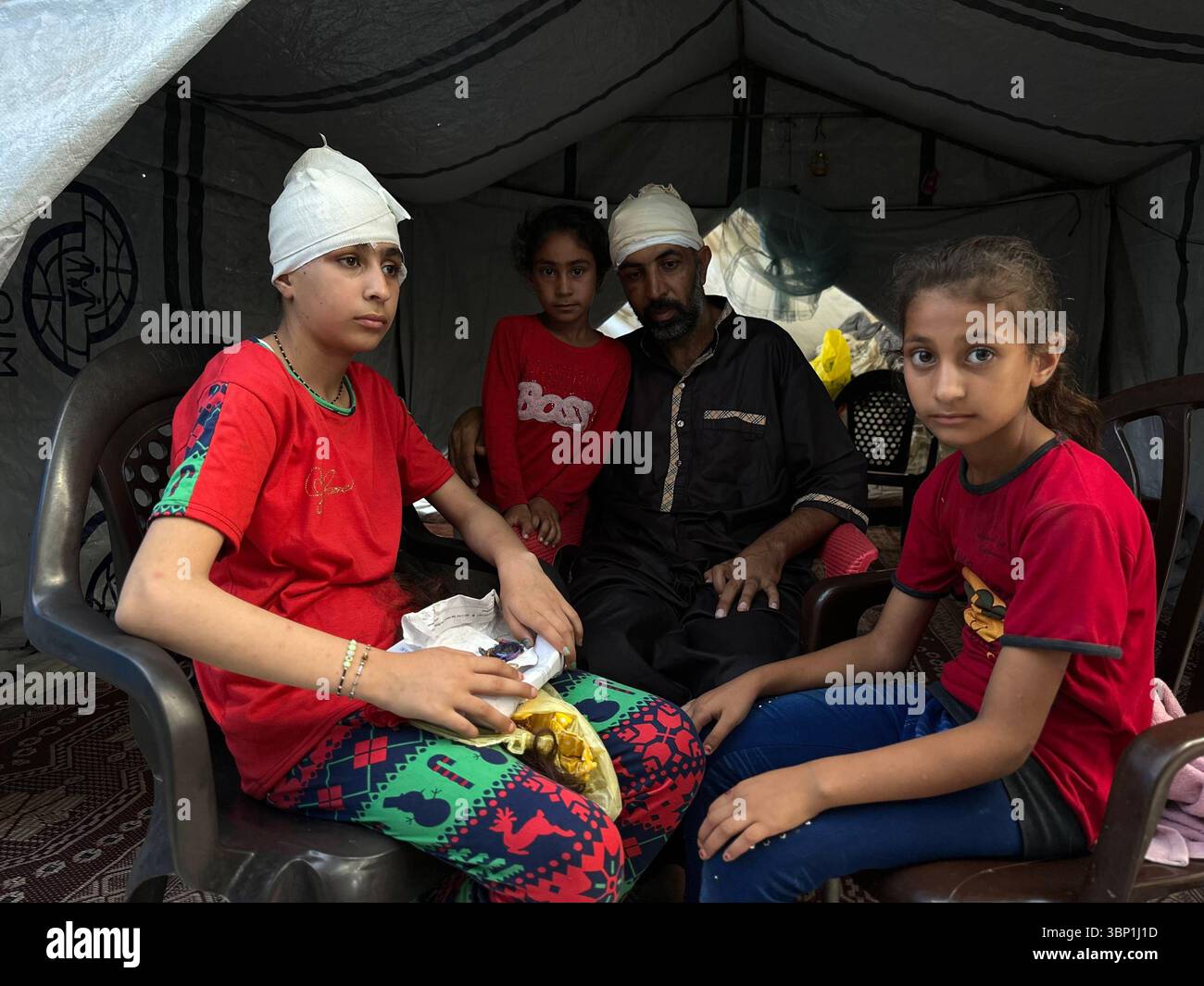 Twelve-year-old Palestinian Hala Shukri Dahliz, who suffered a severe ...