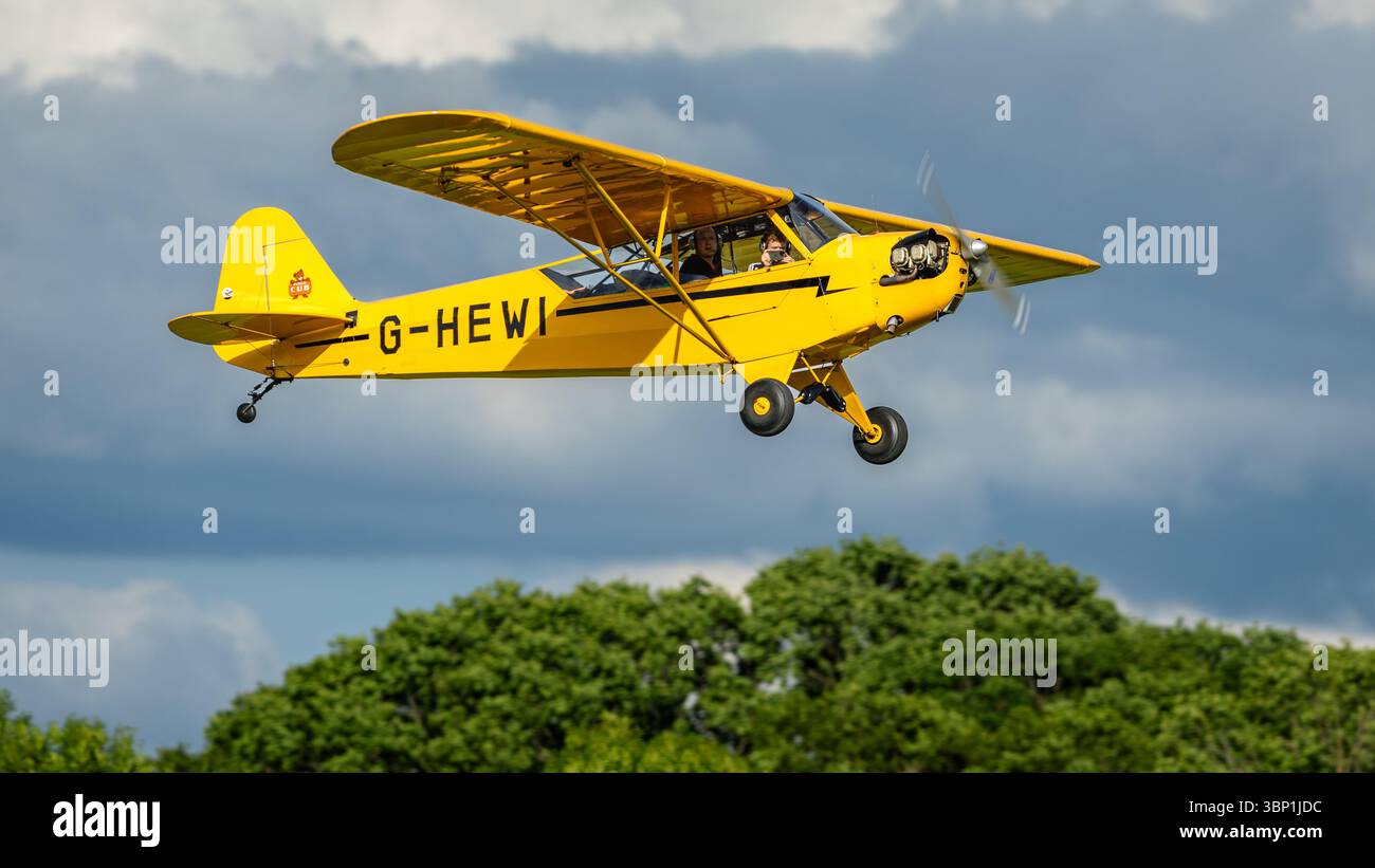 1944 Piper J-3C-65 Cub, taking off from Old Warden Aerodrome Stock ...