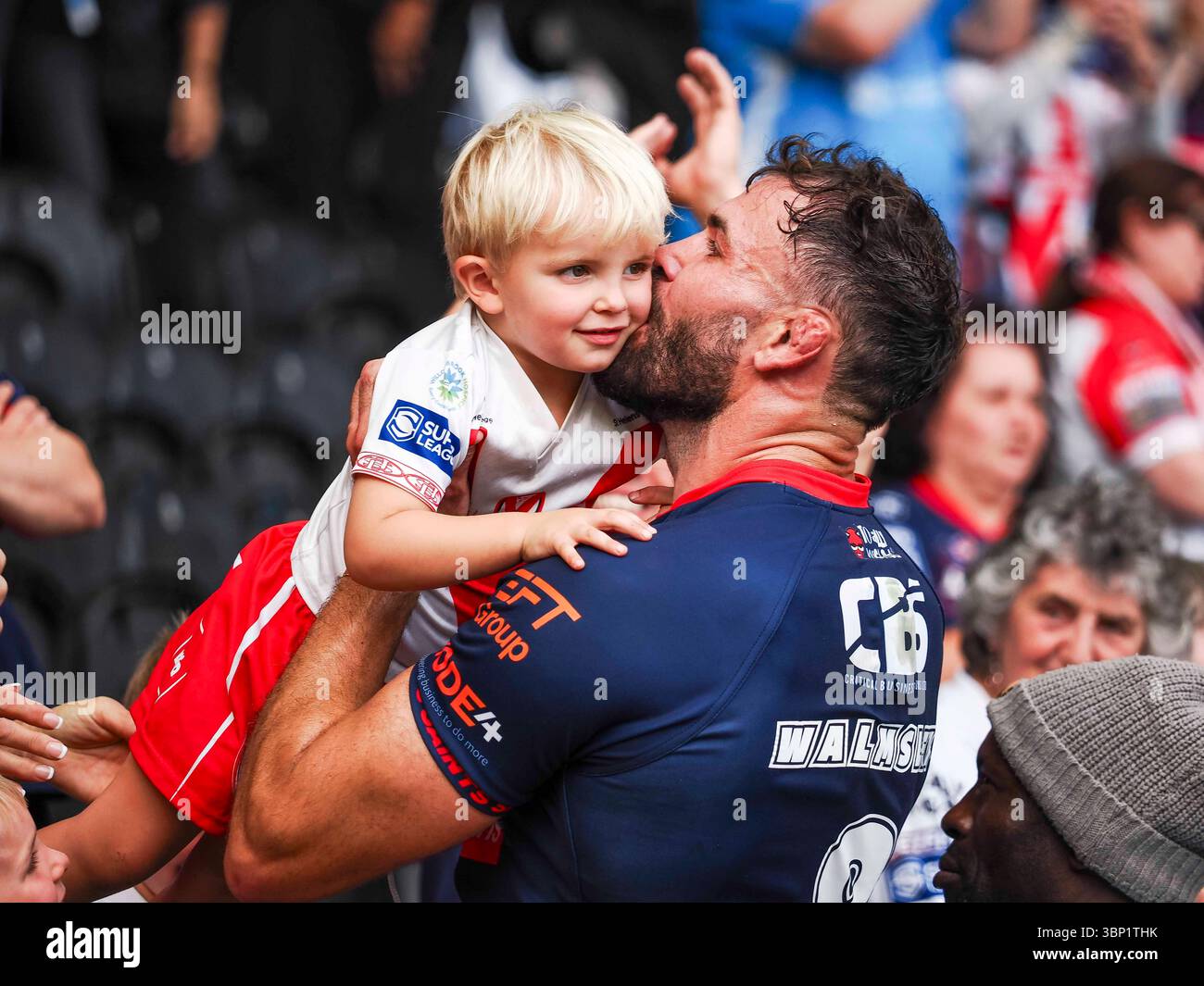 Hull, United Kingdom . 5 July, 2025. Pictured left to right, Alex ...